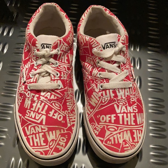 Vans | Shoes | Vans Red Off The Wall Lace Up Sneakers Y25 | Poshmark